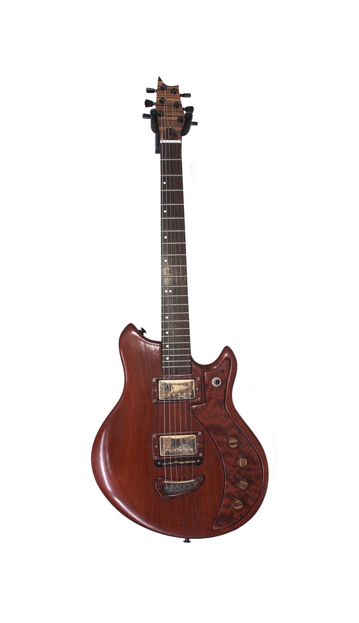 Luthier’s Eureka Moment Was Pure Gold – Asheville Made